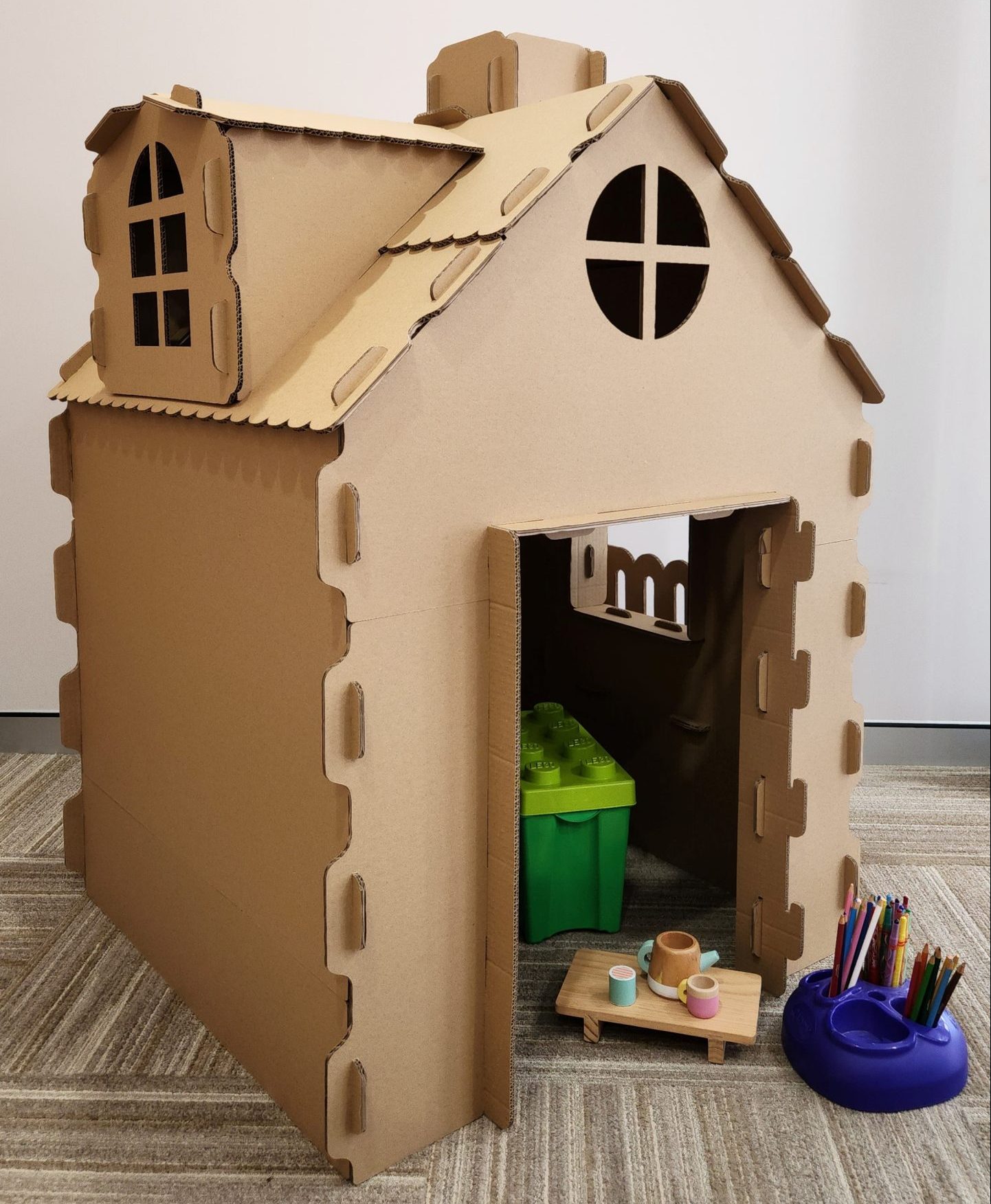 Children's Cardboard Indoor Cubby House - HD Cardboards